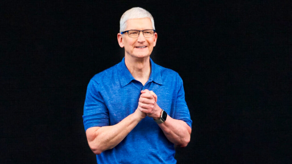 Apple prepara la sucesión de Tim Cook y apunta a John Ternus